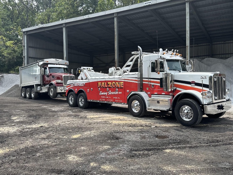 Do You Know Your Towing Capacity? 3 Reasons Why You Should! - Falzone ...